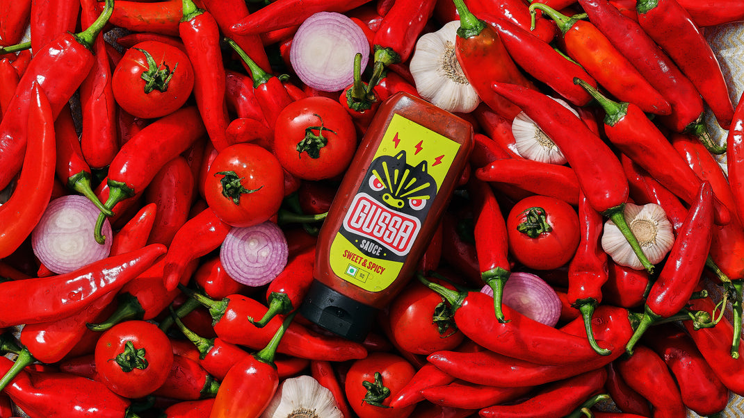 GUSSA - Sweet & Spicy Sauce.