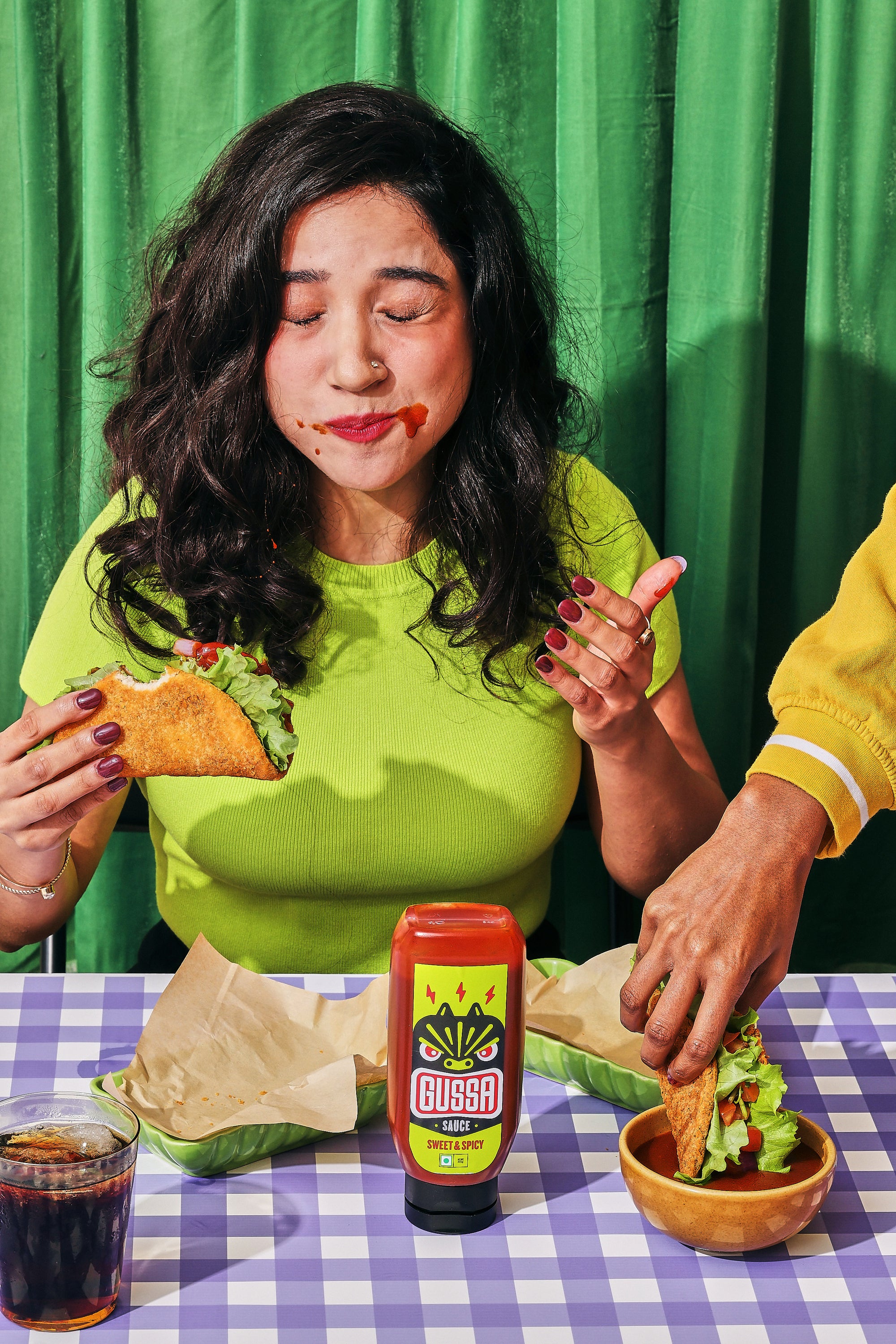 GUSSA - Sweet & Spicy Sauce.