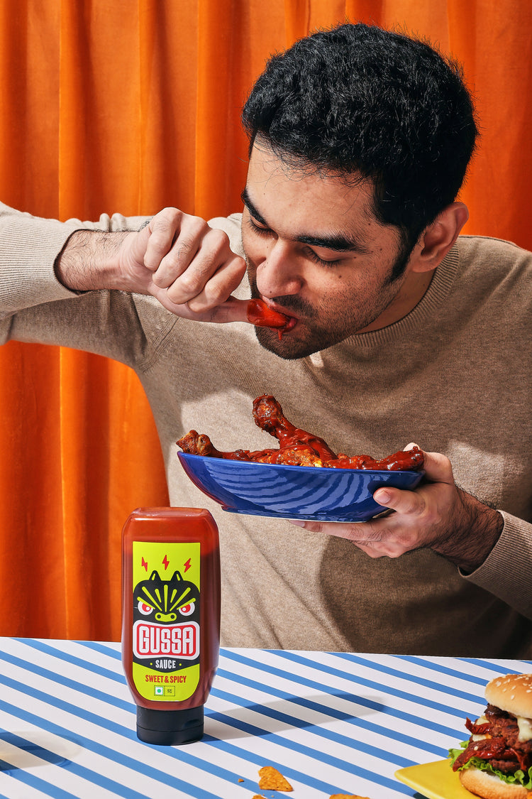 GUSSA - Sweet & Spicy Sauce.